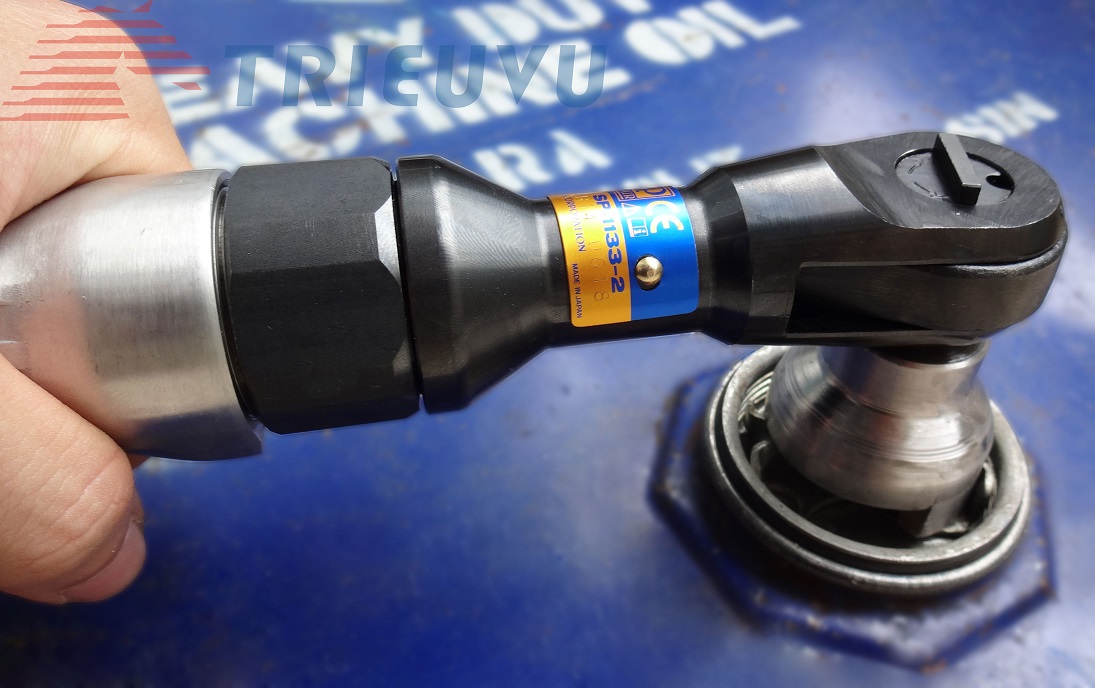 Pneumatic drum lid opener tool DCMKN 01 - EngTrieuVu
